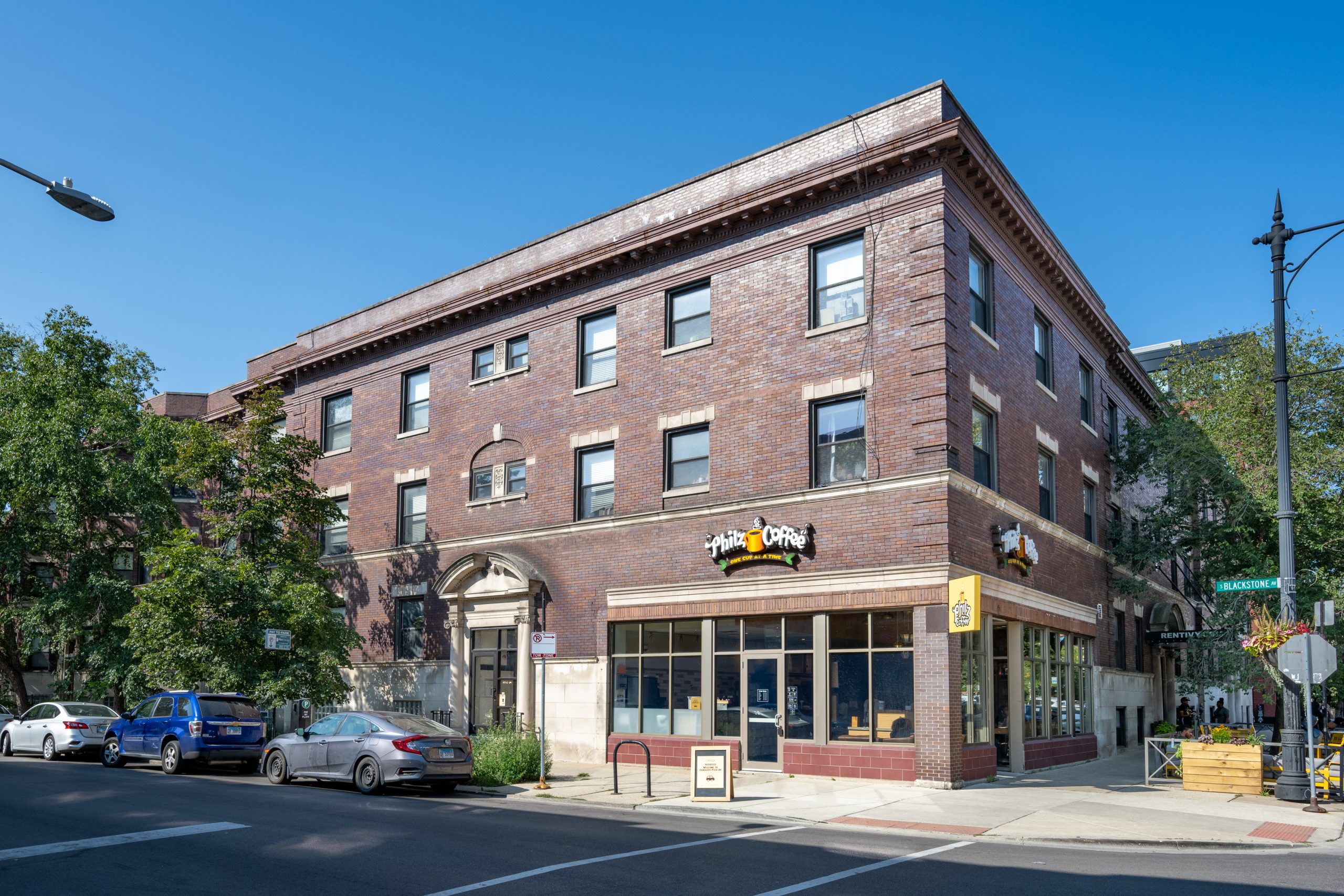 5300 S. Blackstone Avenue | Interra Realty