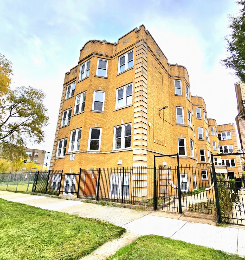 1858 S. Springfield Avenue | Interra Realty