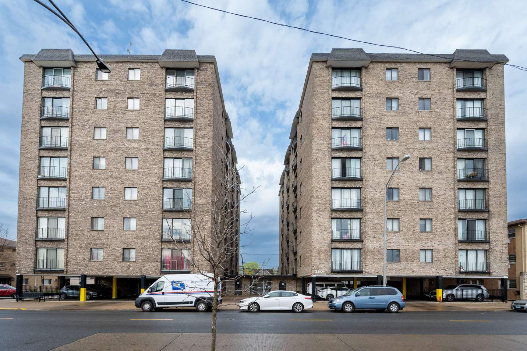 Yield Pro: Interra Realty Brokers $12M Sale of Suburban Chicago ...
